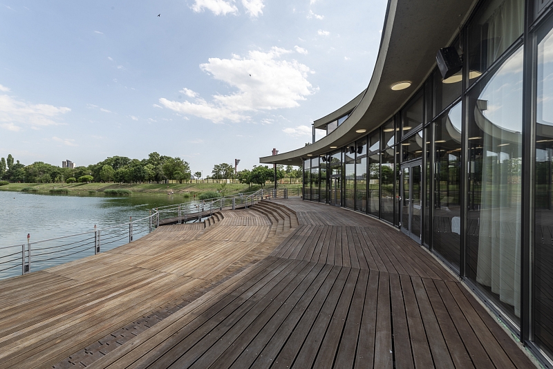 Svoboda & Williams bola exkluzívne poverená predajom investičnej ...