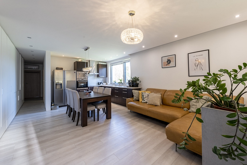 Antolská, Petržalka - Bratislava V | Predaj, Byt 3+1, 154 m²